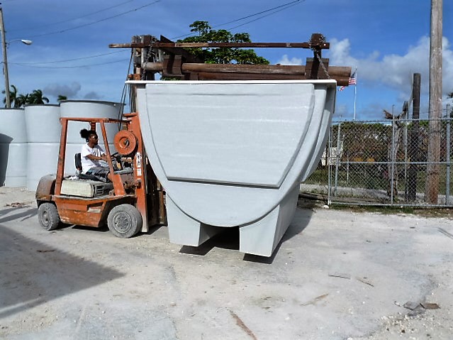 Dolphin Fiberglass Products, Inc. - Tanks, Ponds, Aquariums, Aquaculture