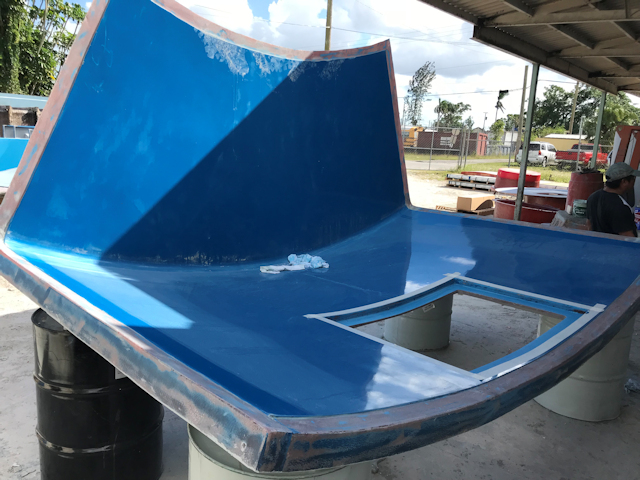 Dolphin Fiberglass Products, Inc. - Tanks, Ponds, Aquariums, Aquaculture